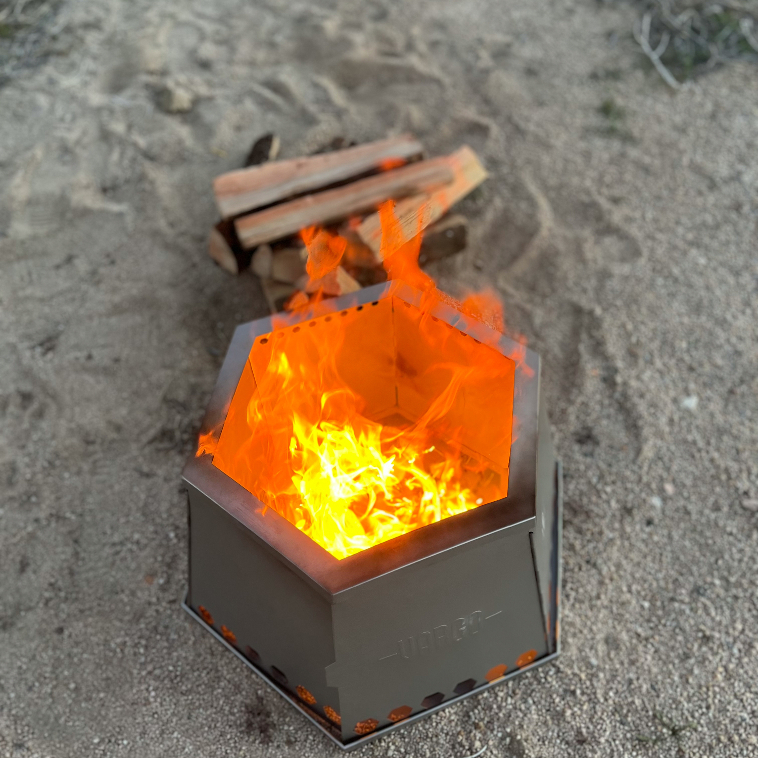 MEGAHEX Smokeless Fire Pit | Overland – VARGO