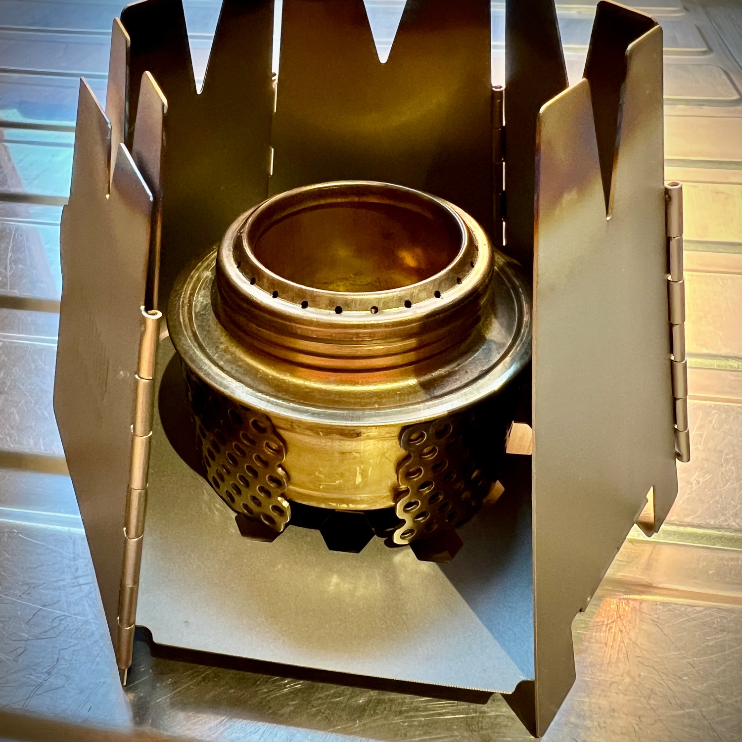 Hexagon Wood Stove | Backpacking | Stainless Steel & Titanium – VARGO