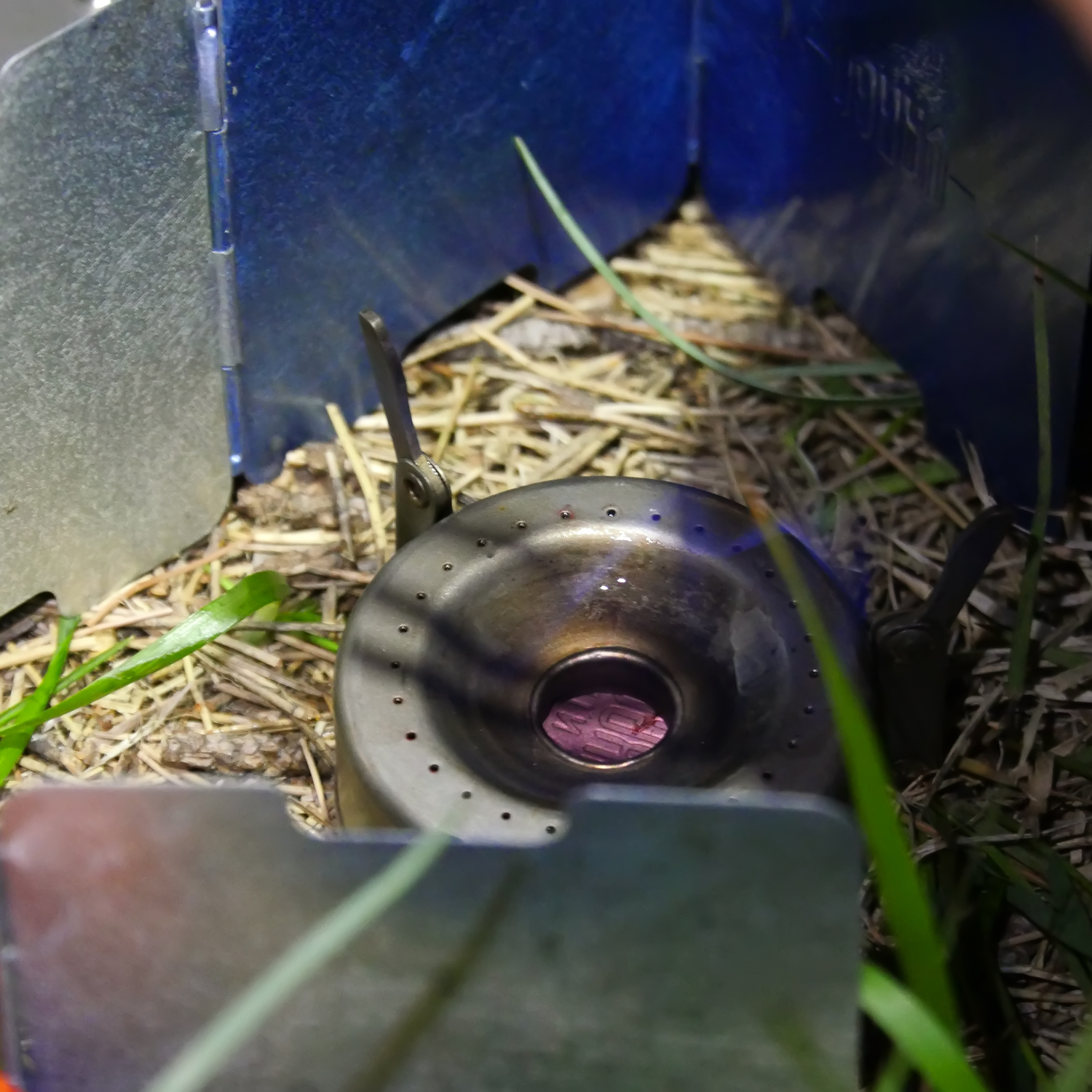 Aluminum Windscreen for Backpacking Stoves – VARGO