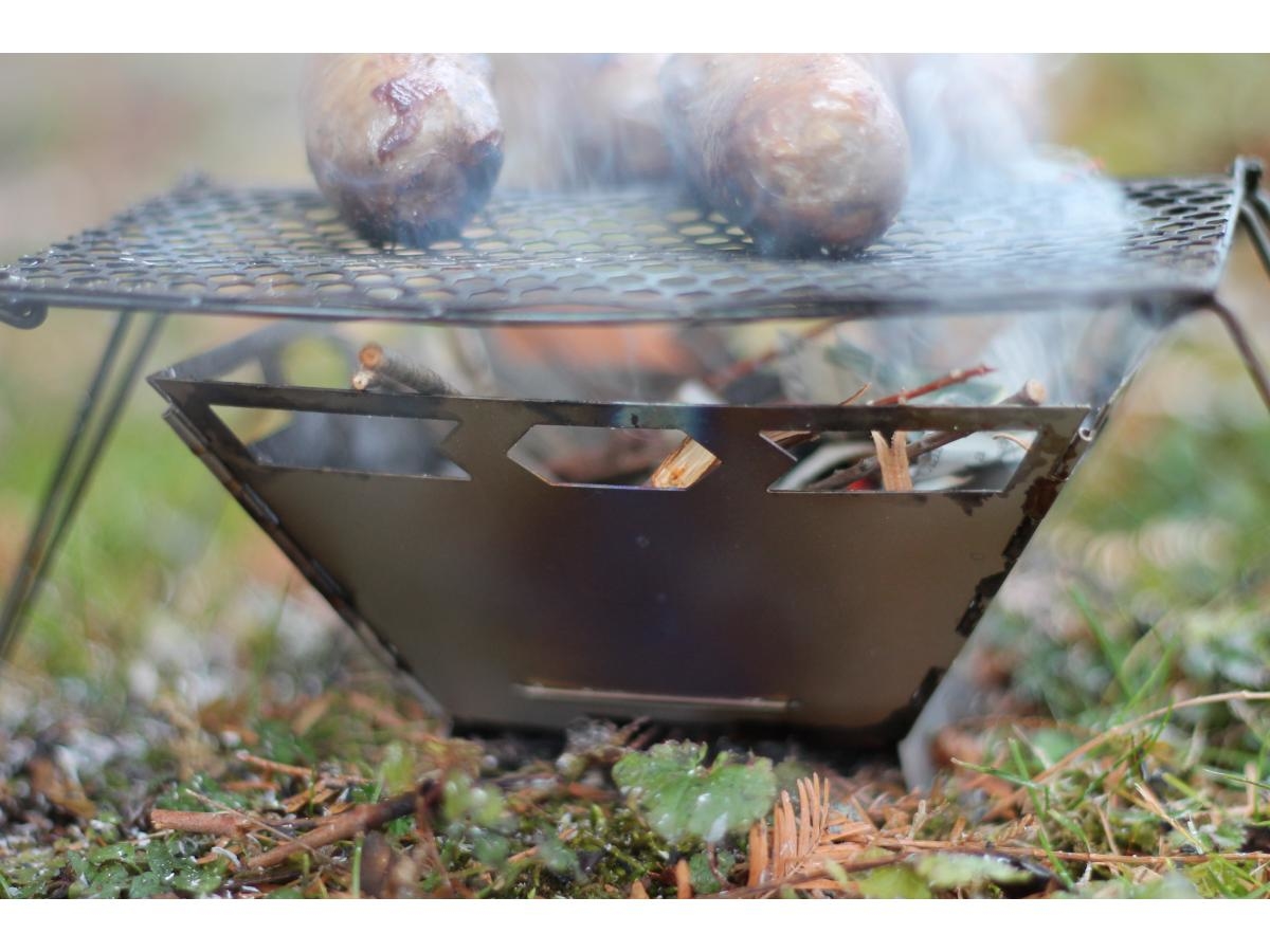 Titanium Fire Box | For Backpacking and Camping – VARGO
